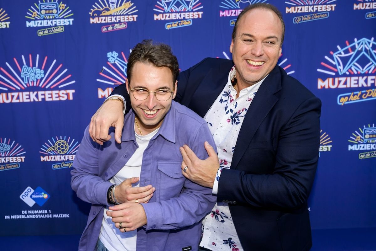 Frans Bauer viert grote stap oudste zoon: 'Trots!' | Beau Monde