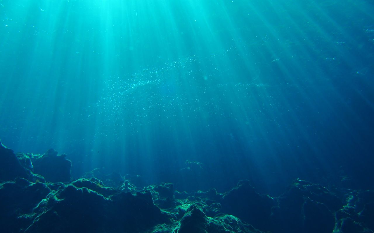 Lonely Planet | In beeld: woeste wateren van de oceanen