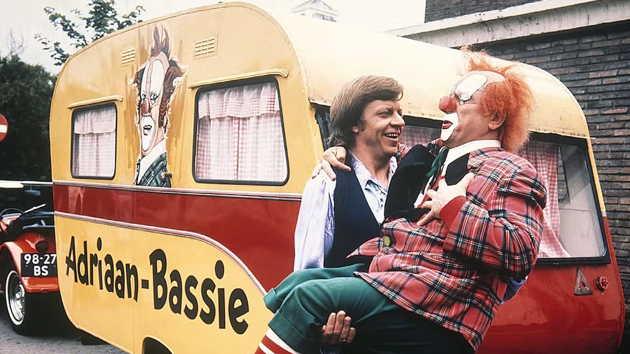 Allememaggies! De laatste dagen van Bassie & Adriaan | Nieuwe Revu