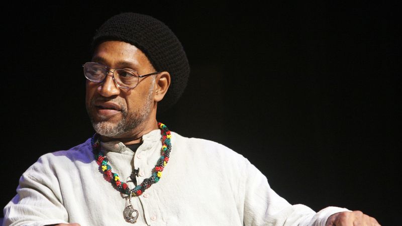 Hiphoppionier: DJ Kool Herc gaf eerste hiphopparty ooit | Revu