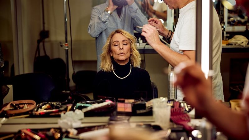 Leco over Angela Groothuizen: 'Hét voorbeeld van ageless beauty' | Nouveau