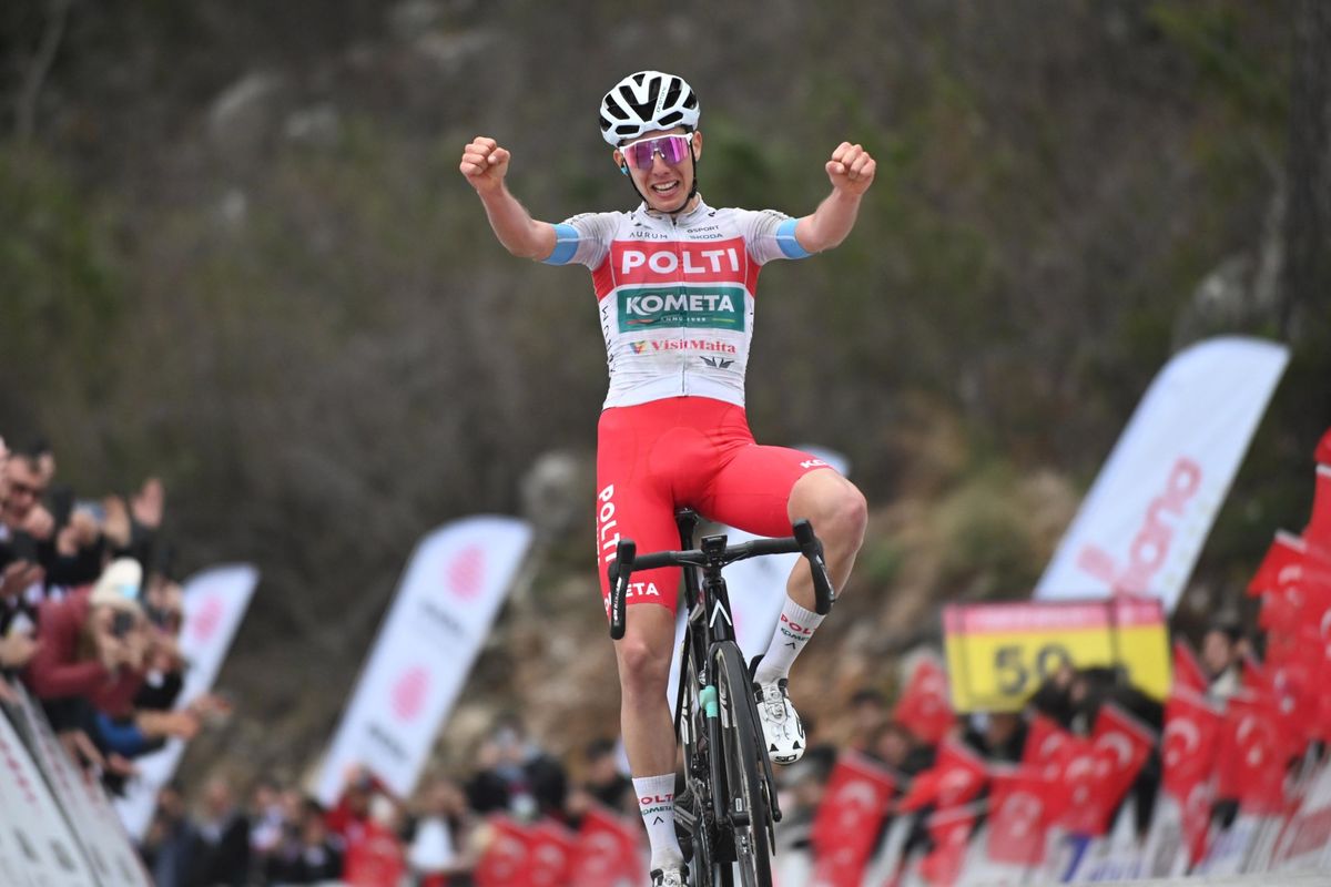 Team Visma | Lease a Bike slaat grote slag op transfermarkt! Italiaans toptalent tekent contract ...