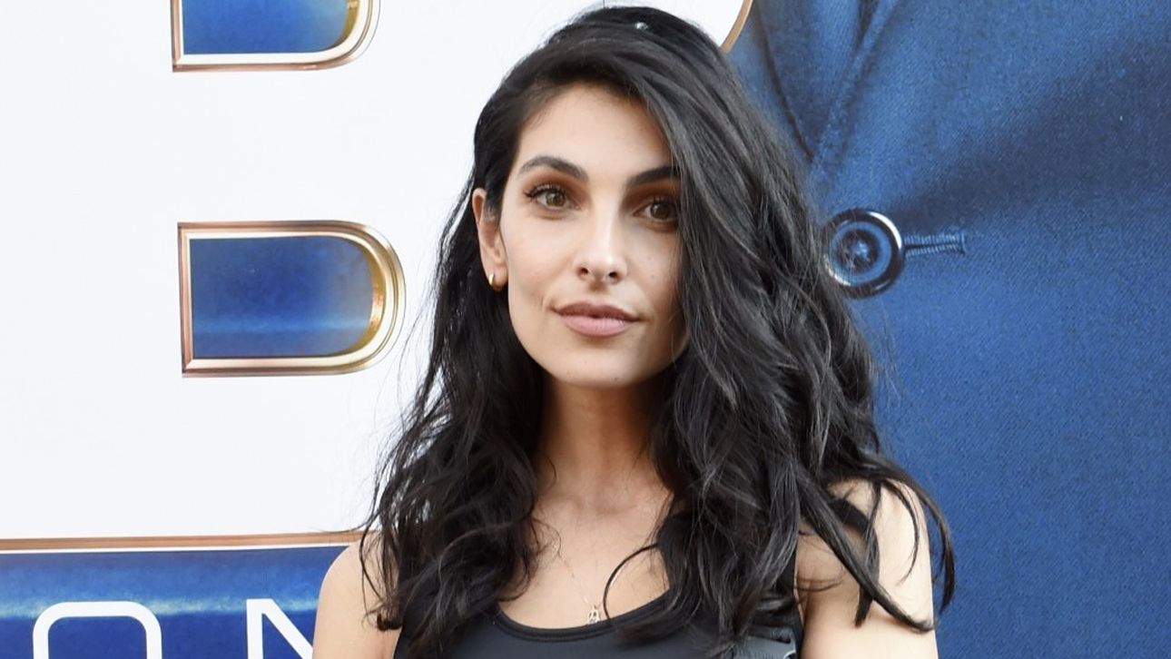 Anna Nooshin gaat voor blonde coupe | Grazia