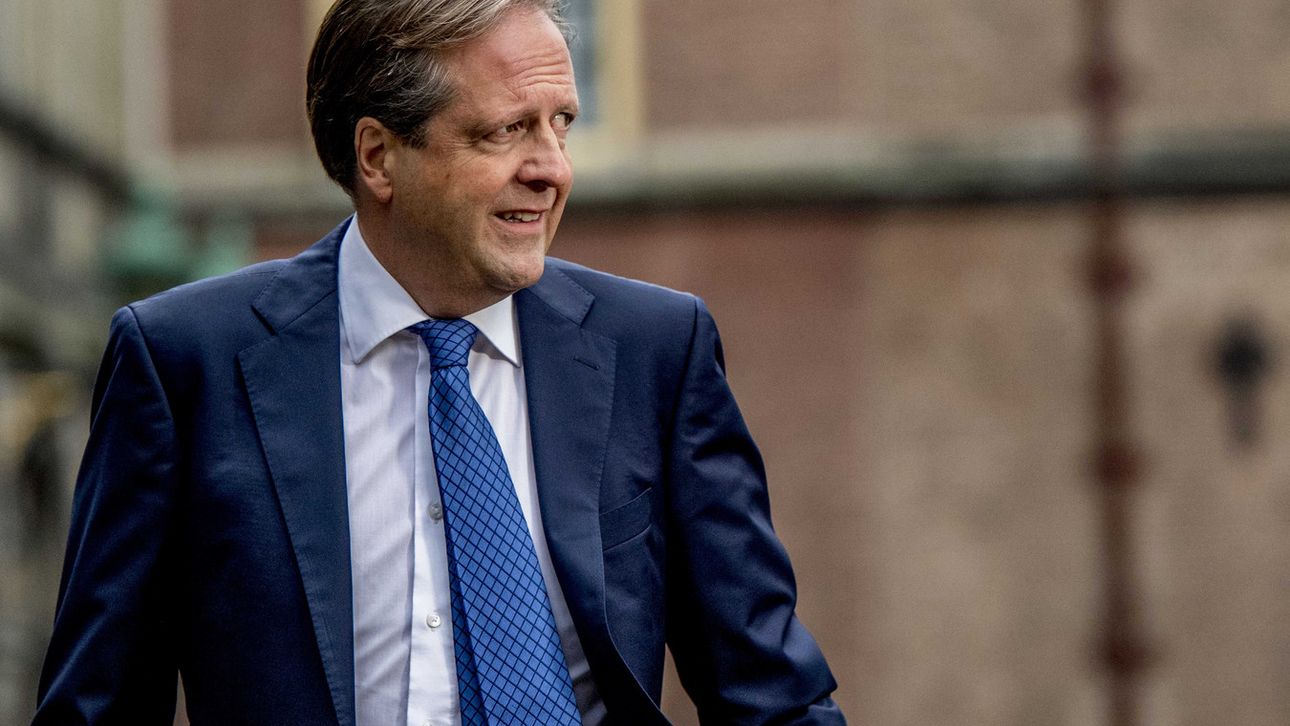 Alexander Pechtold nieuwe baas CBR | Autobahn