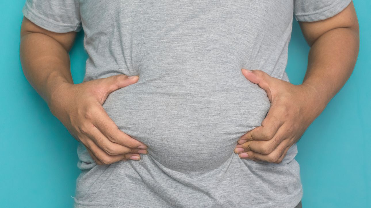Dit is de reden waarom de meeste mannen na hun 30e een buikje krijgen ...