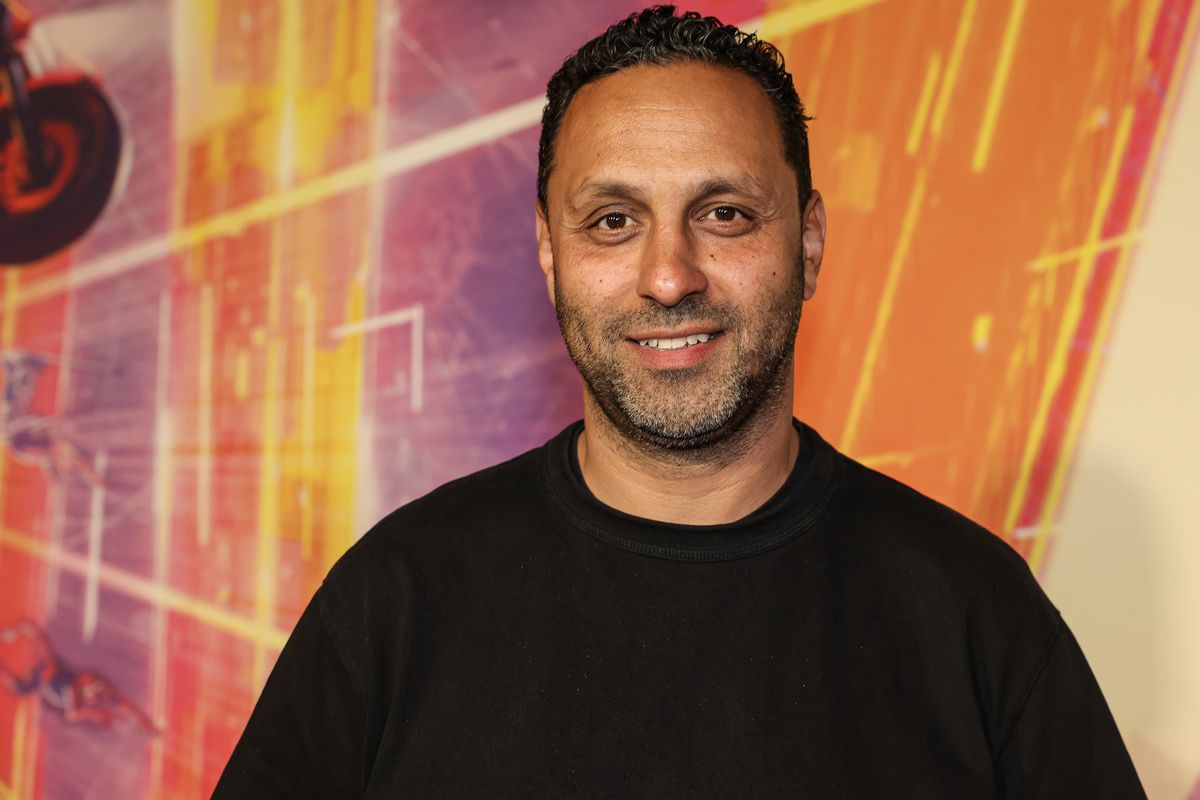 Khalid Kasem weg bij BNNVara na beschuldigingen van omkoping | Panorama