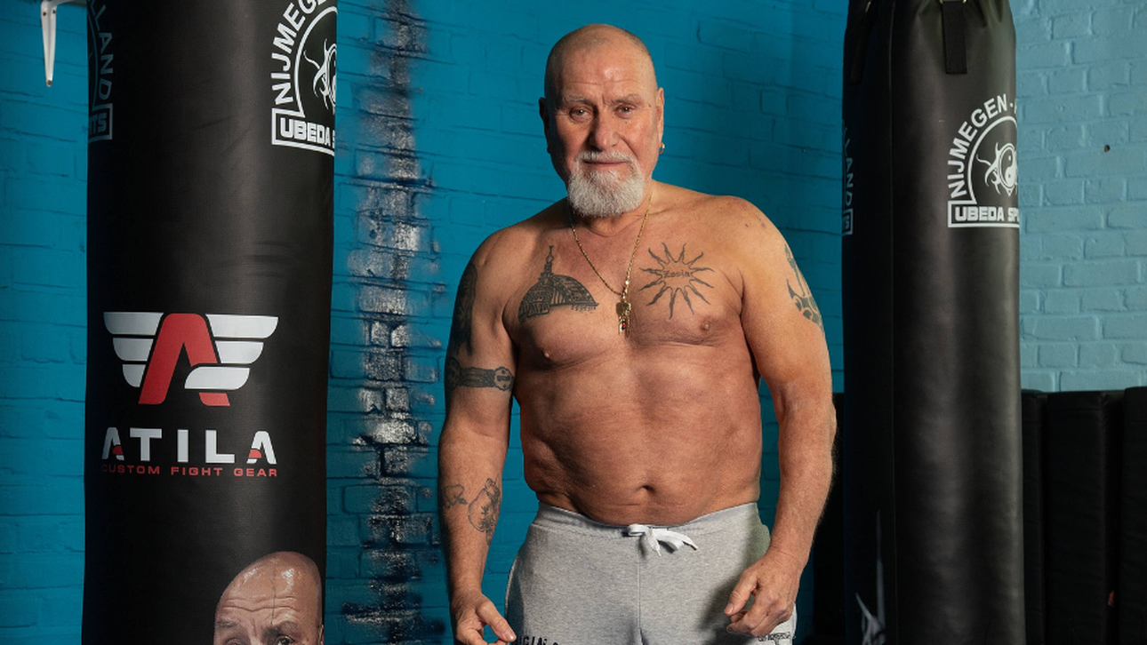 Kickboksscheidsrechter en oud-bajesklant Joop Ubeda: 'Je moet van je afslaan. Knokken!' | Panorama