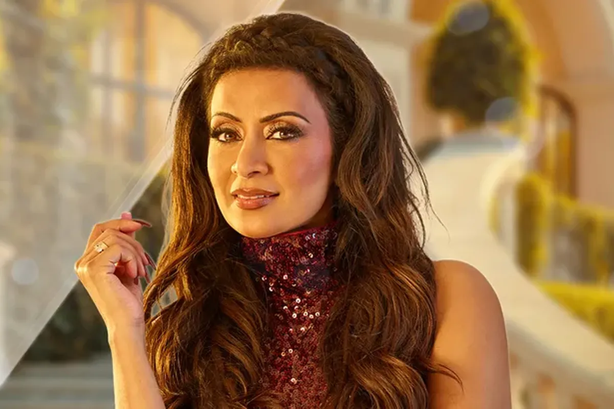 Dít is de favoriete champagne van Real Housewife Annu Bachu | Beau Monde