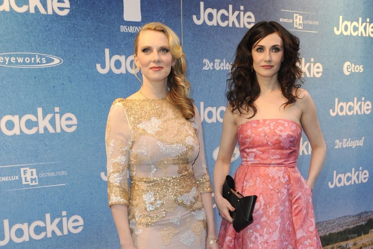 Carice en Jelka van Houten lijken enorm op hun moeder en zó ziet zij ...