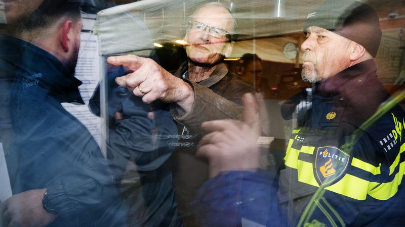 Campingbaas Cees Engel van Fort Oranje overleden | Panorama