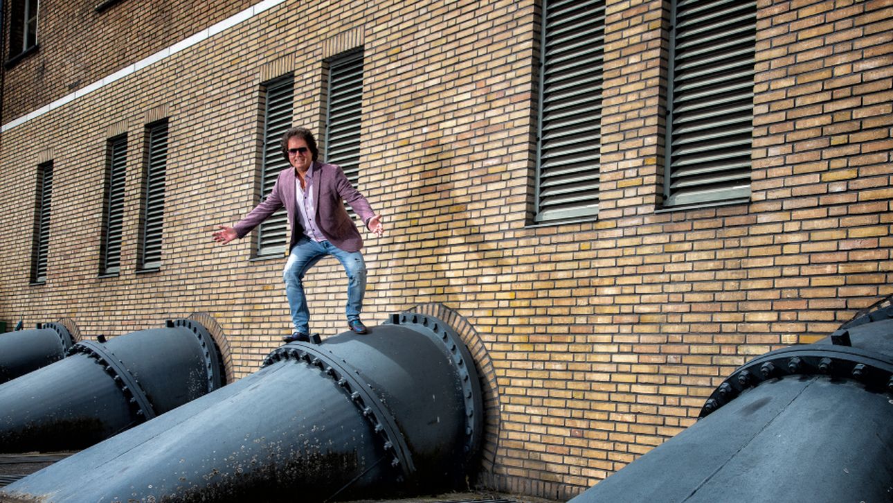 Zanger René le Blanc: 'Hier René, je krijgt geld toe en nu opdonderen ...