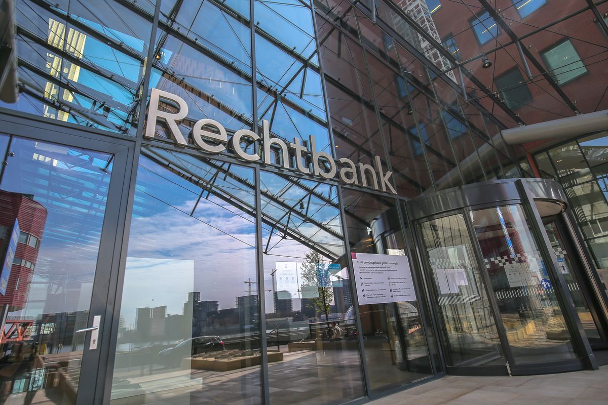 'Tyrone H. (23) reed wel drie keer bewust over Nabil (18) heen' | Panorama