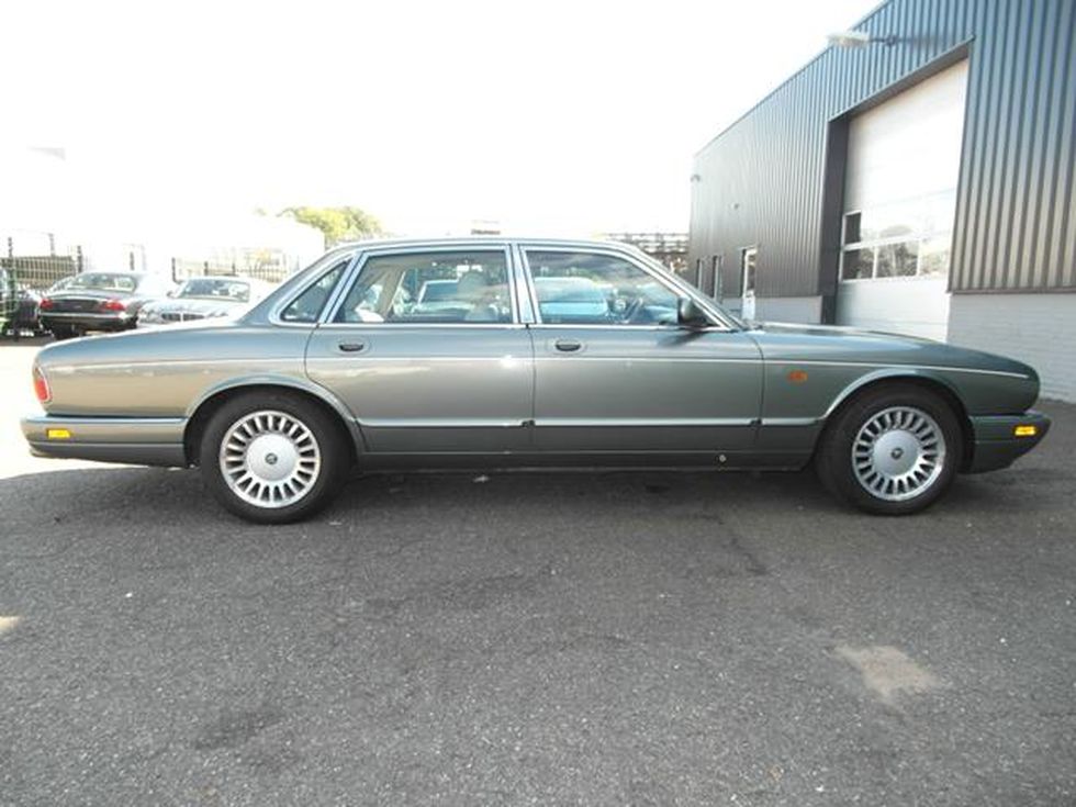 U wilt een Jaguar XJ X300? Dit staat er te koop | Autobahn