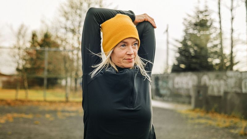 Trainer Mark Lauren: 'Als je fitter wilt worden, is de sportschool echt ...