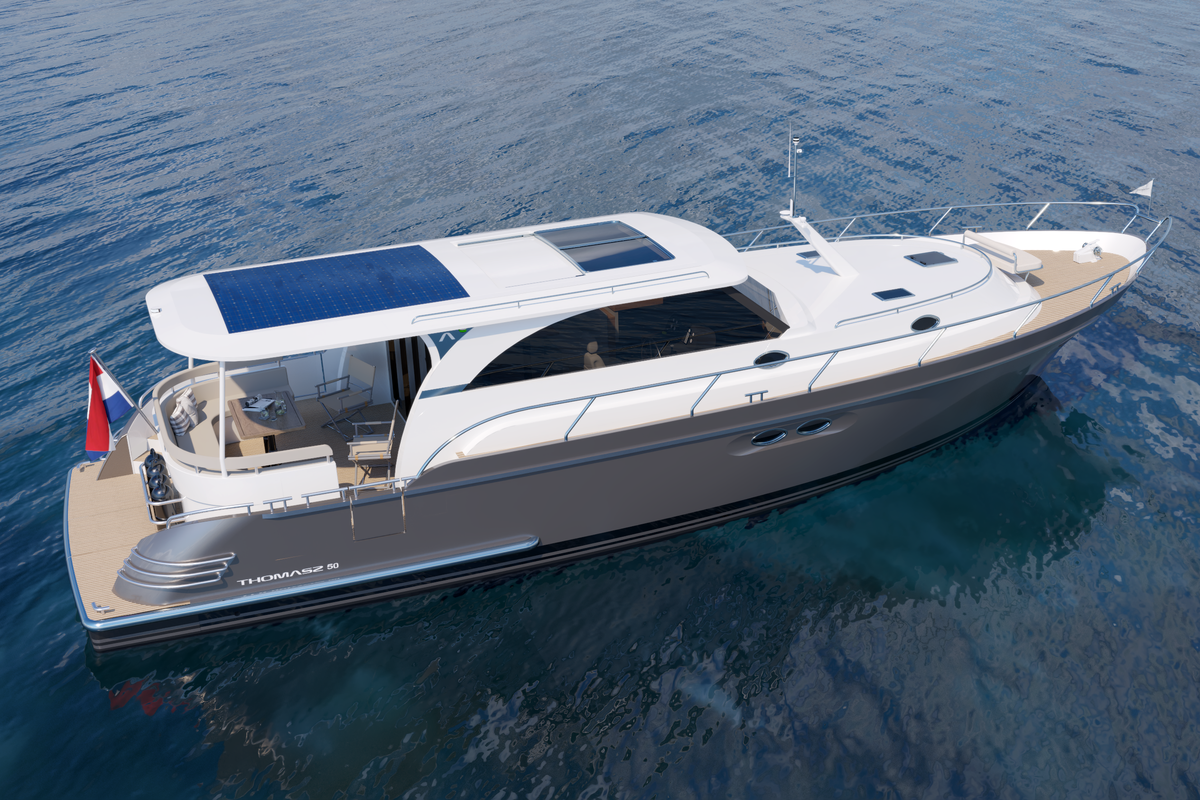 365 dagen op het water: dit is de nieuwe Thomasz 50 Sedan | Nautique