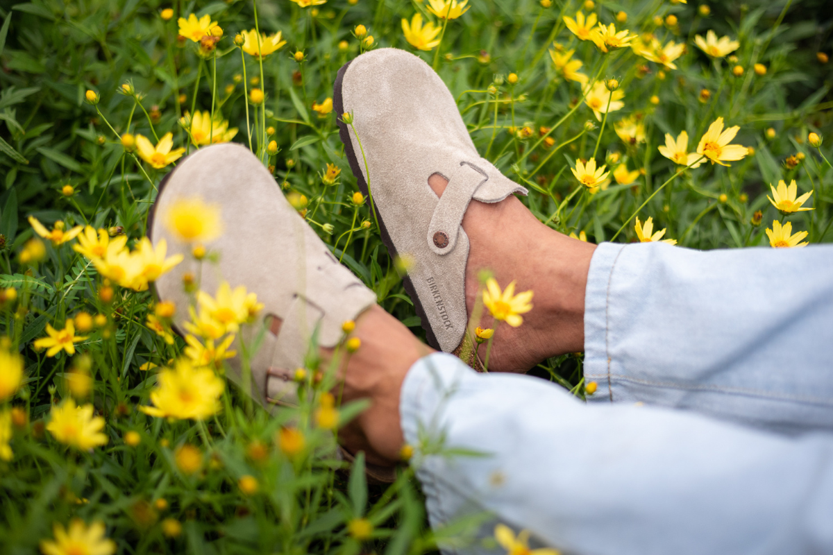 Waarom je na deze zomer misschien wel nóóit meer op Birkenstocks wilt ...