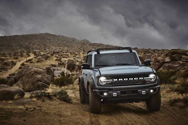 Ford Bronco: Kijk Land Rover zo moet het | Autobahn