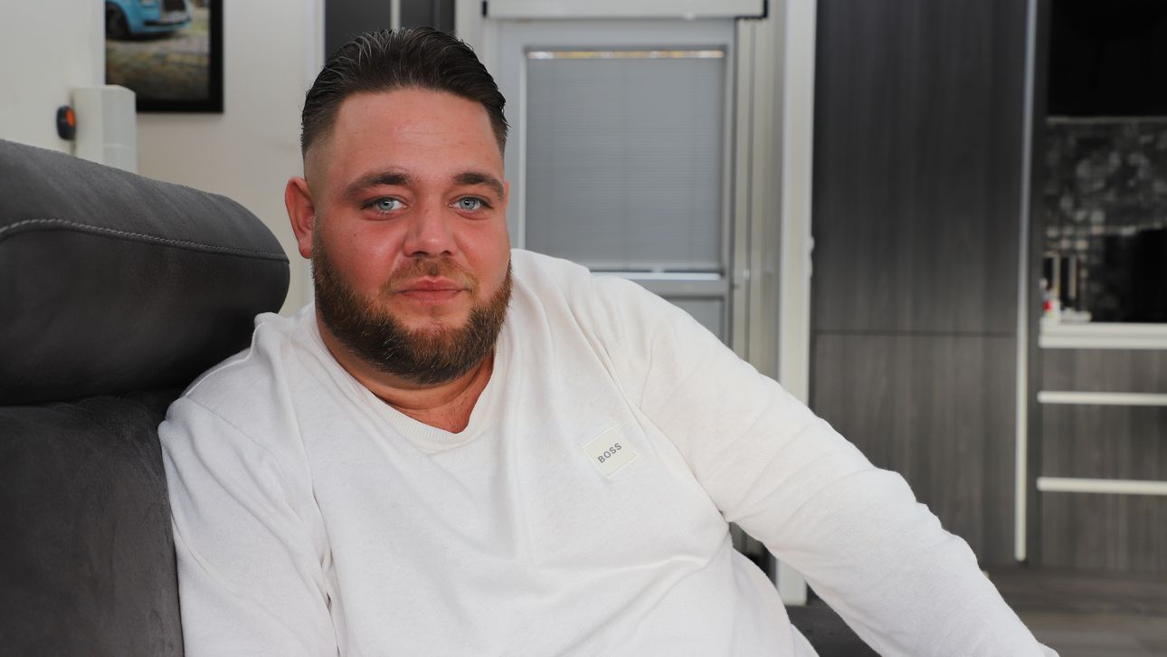 Mark Gillis praat over vreemdgaan vader Peter en zijn vriendin ...