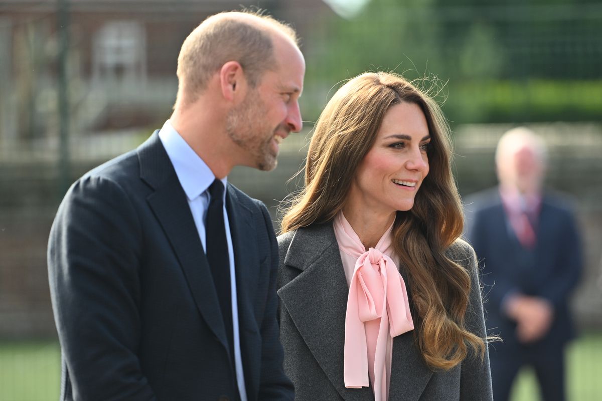 Oeps: met dit bizarre kerstcadeau sloeg prins William de plank volledig ...