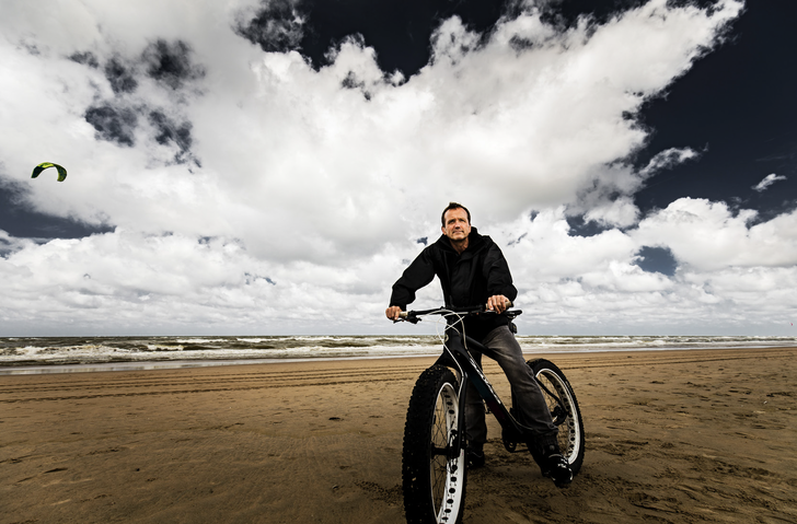 Bas van Hout: levenslessen van een Wallenkind | Revu