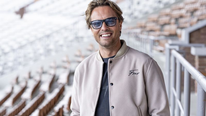 Festival van Bas Smit werd een fiasco: ‘Half 10 was alle wijn al op ...