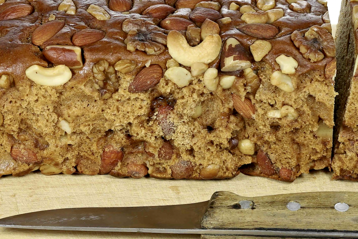 Zo maak je zelf een echte Groninger notenkoek | Noorderland