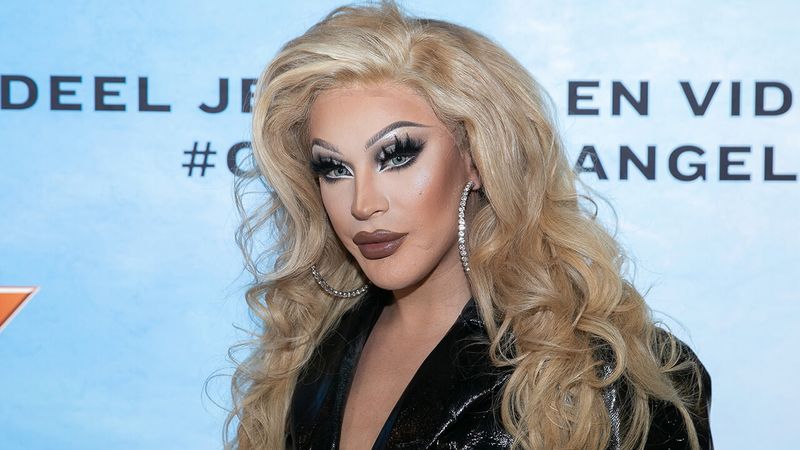Heftig: dragqueen Miss Envy Peru aangevallen en bedreigd | Grazia
