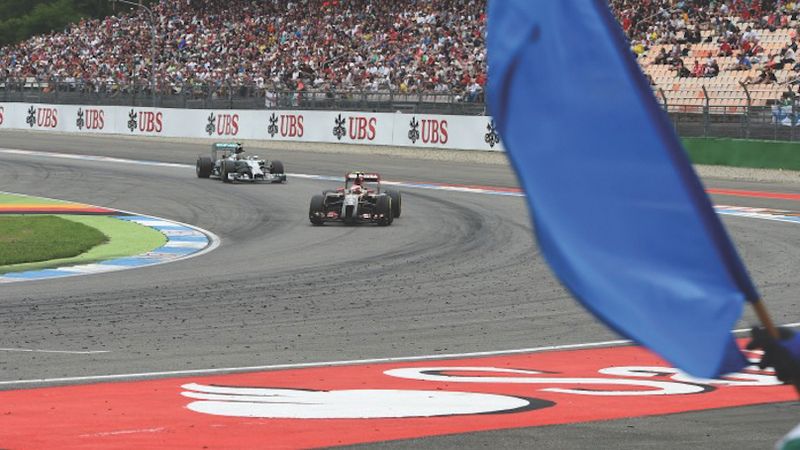 F1-topteams blij: eerder blauwe vlaggen voor achterliggers | Autobahn F1-topteams blij: eerder blauwe vlaggen voor achterliggers | Autobahn