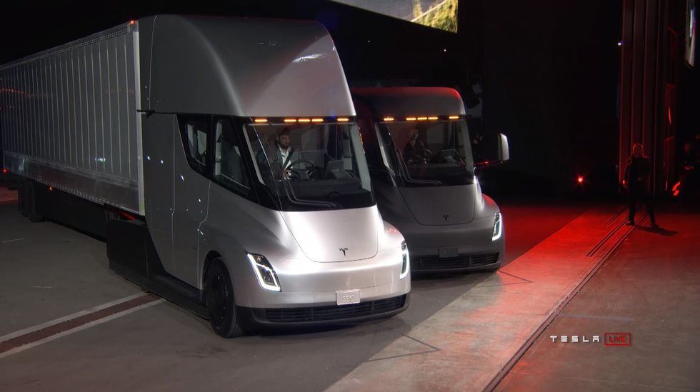 Officieel: Tesla's truck met een bereik van 805 km | Autobahn