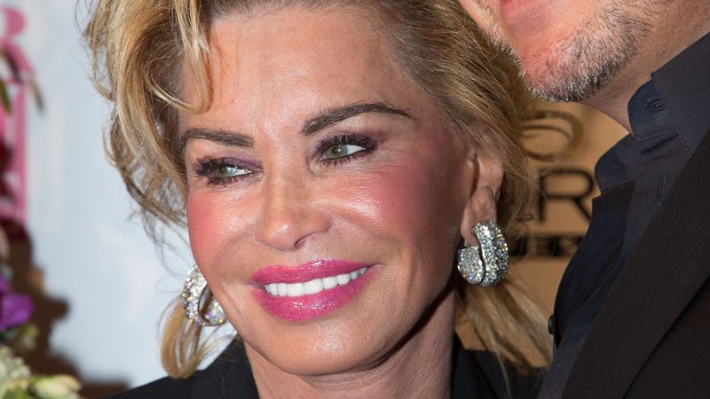 Connie Witteman verschijnt opnieuw in de rechtbank | Beau Monde