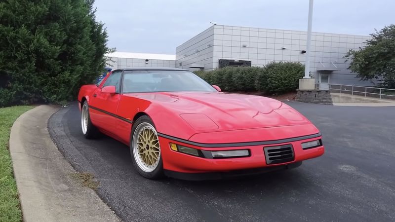 Corvette ZR-12: de 9,8 liter V12 Viper-killer | Autobahn