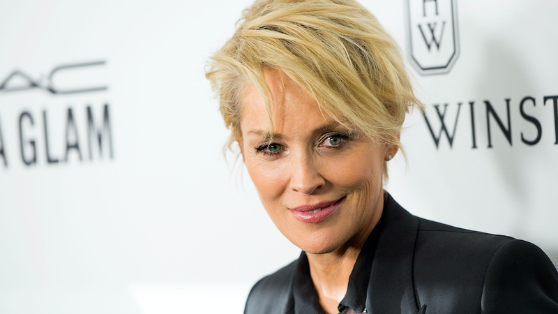 Sharon Stone (61) is het voorbeeld van een prachtige zestiger | Nouveau