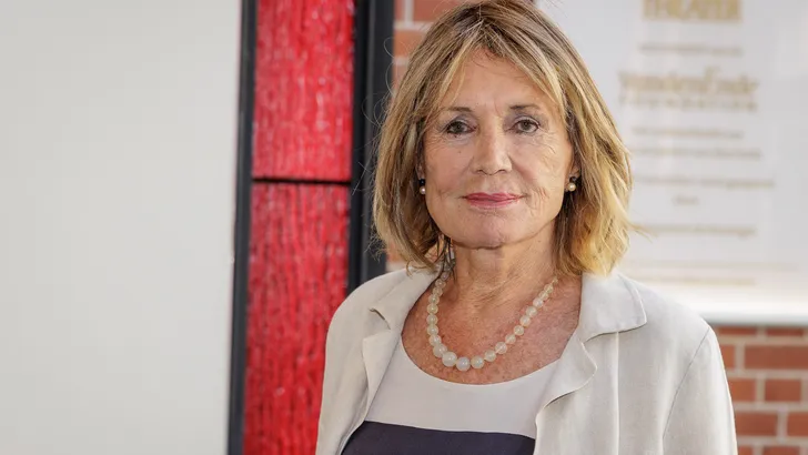 Annemarie Oster (80) blijft werken: 'Ik ben veel te nieuwsgierig' | Nouveau