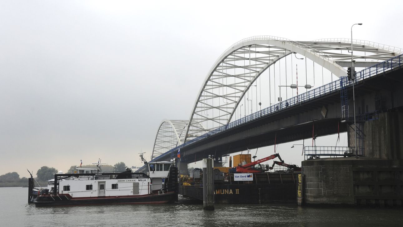 'Merwedebrug in A27 stond op het punt van instorten' | Autobahn