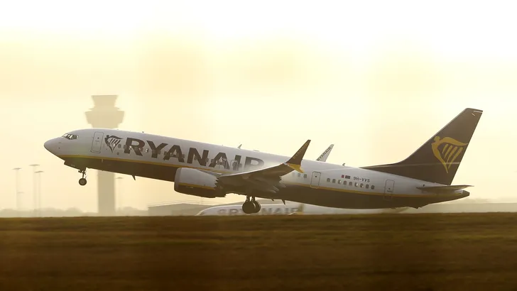 Elon Musk is het zat en dreigt Ryanair te kopen puur om deze ene man te ...