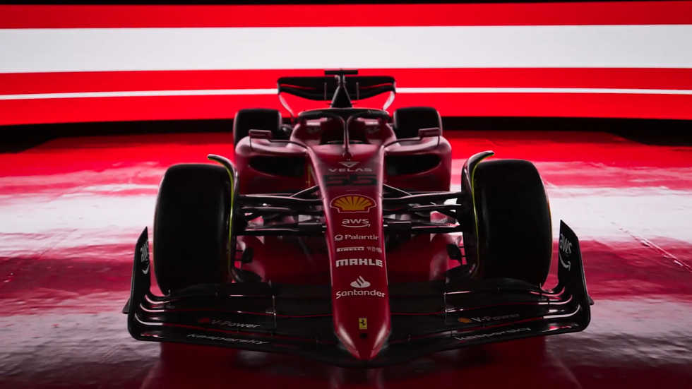 Dit zijn de officiële beelden van de nieuwe Ferrari F1-75 | Autobahn