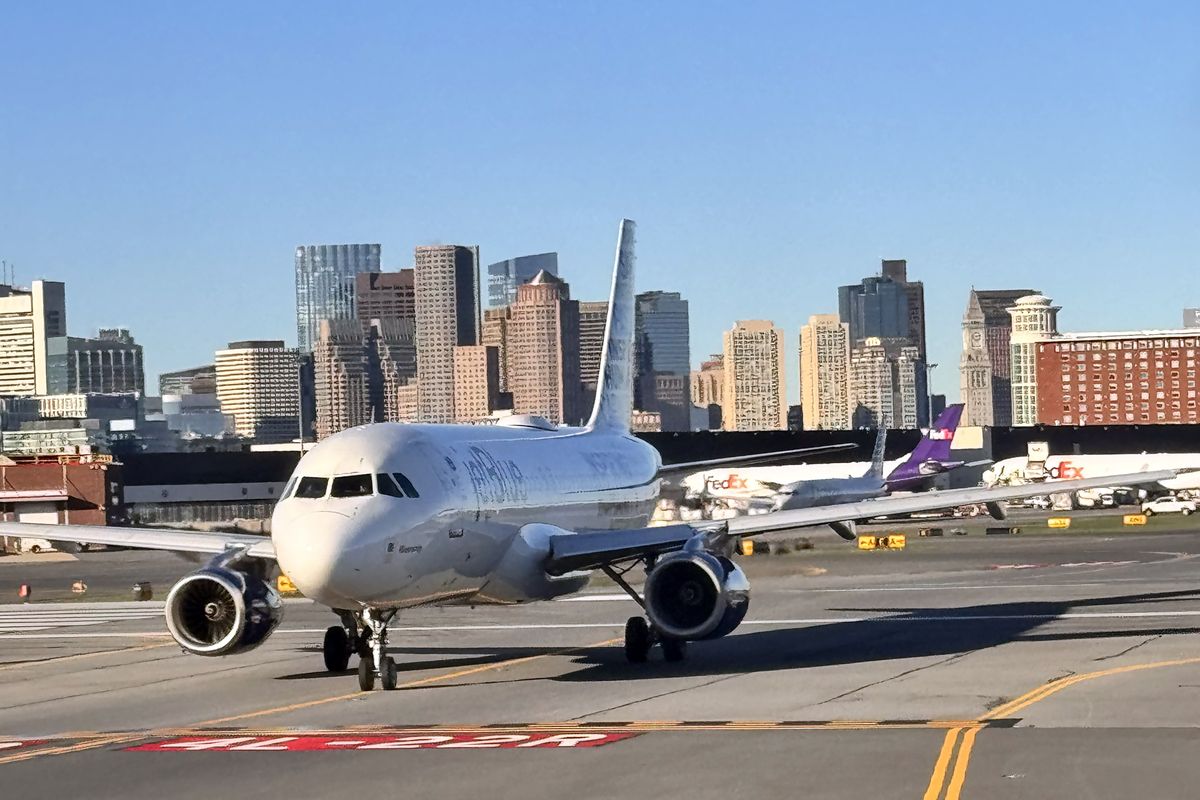 Nep-piloot vloog 13 jaar lang passagiers rond: het bizarre verhaal van Thomas Salme | Nieuwe Revu