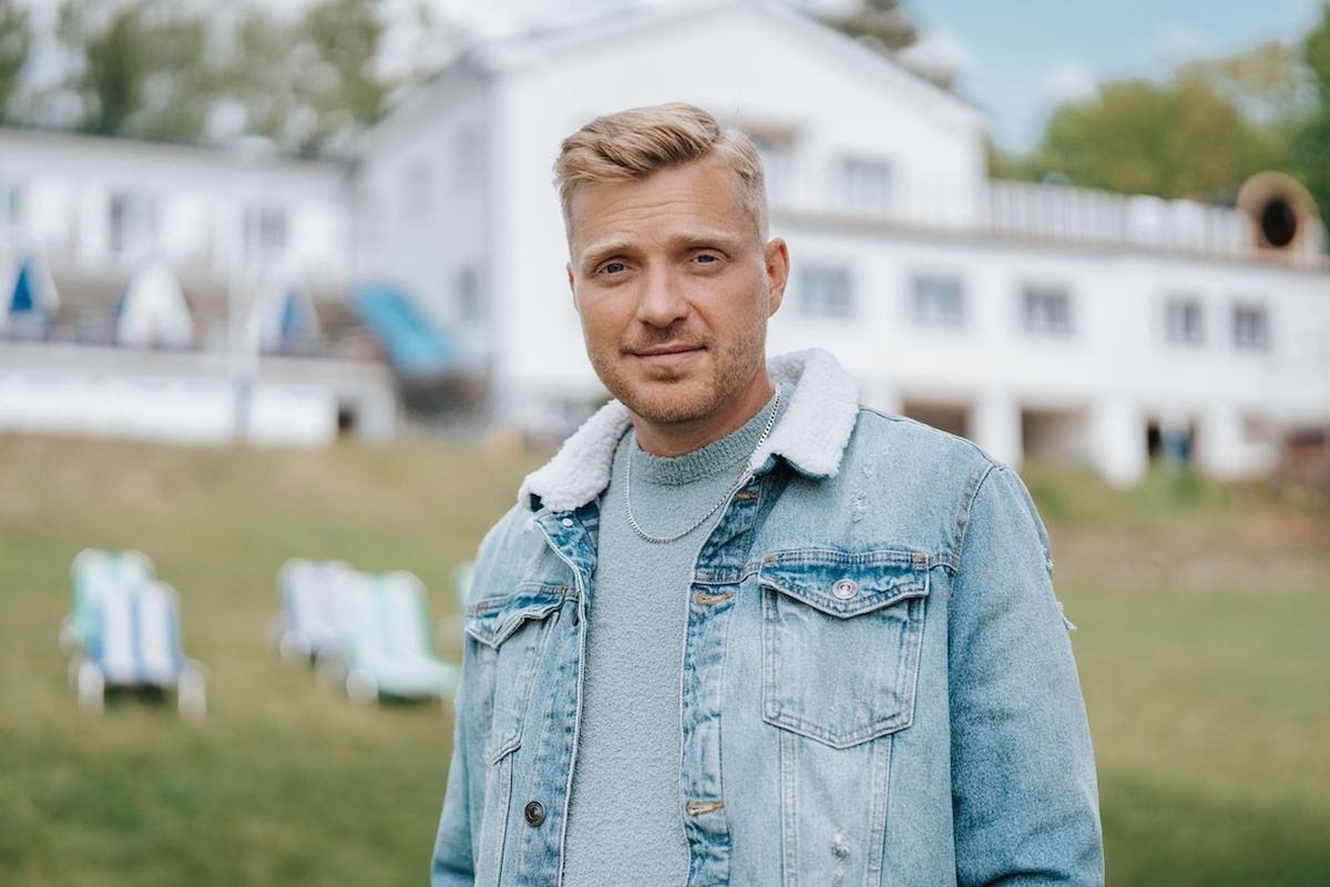Fans smullen: Daniël deelt foto van B&B Vol Liefde reünie | Grazia