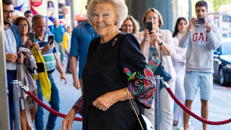 Prinses Beatrix geniet van een avondje jong klassiek | Nouveau