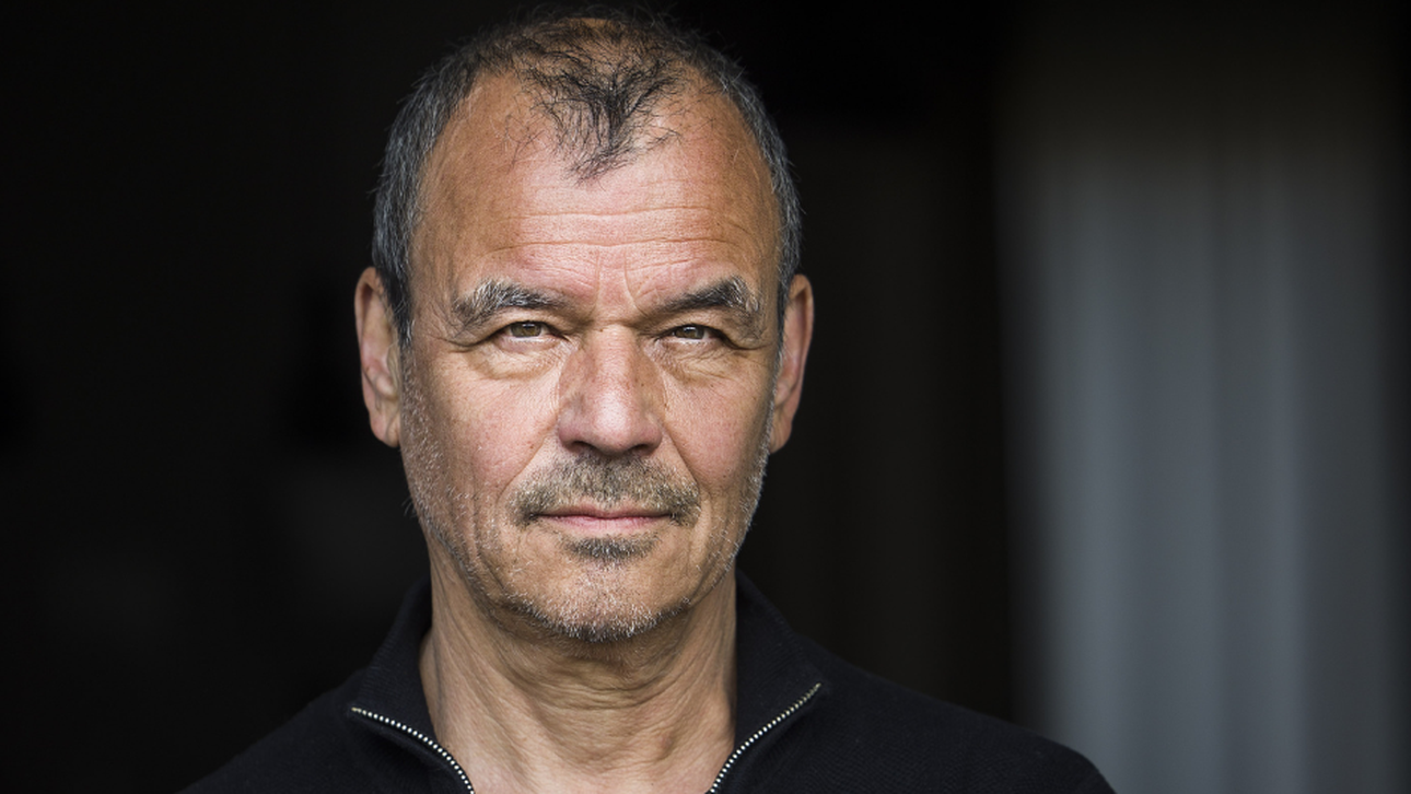 75 jaar Ernst Jansz: ‘Niemand zag me zoals ik was’ | Nieuwe Revu