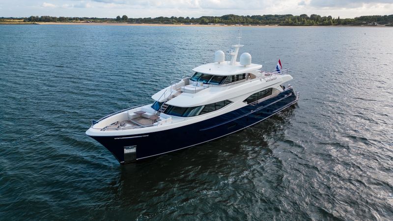 Nieuw pareltje van Moonen: dit is de 34 meter lange Mustique | Nautique