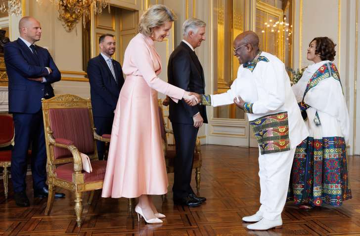 Royal fashion: Máxima en Mathilde hebben een opvallend 'tweeling-moment ...