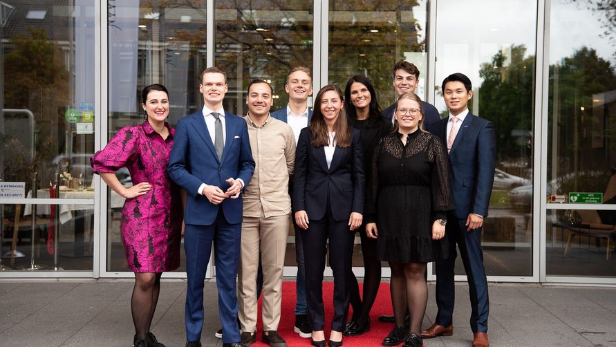 Pittige praktijkproeven in finale Nationale Hennessy Gastvrijheidsprijs ...