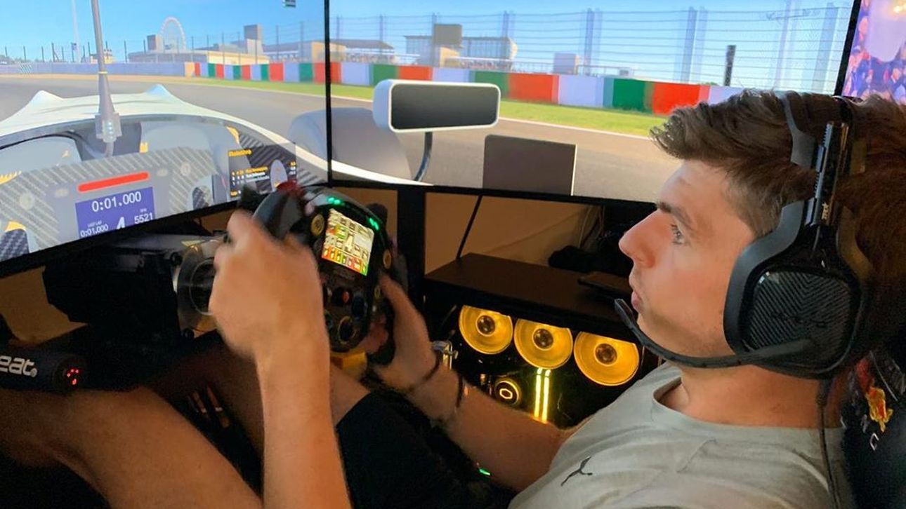 Racesimulator Max Verstappen hebben? Dit ben je kwijt | Autobahn