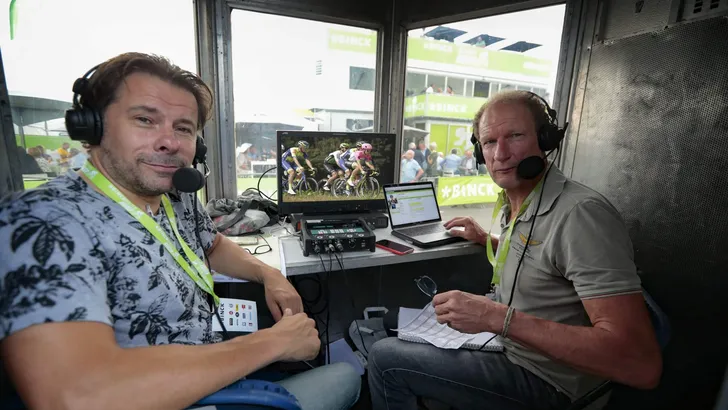 NOS zoekt nieuwe wielercommentator. Wie moet het worden? Dit zijn de ...