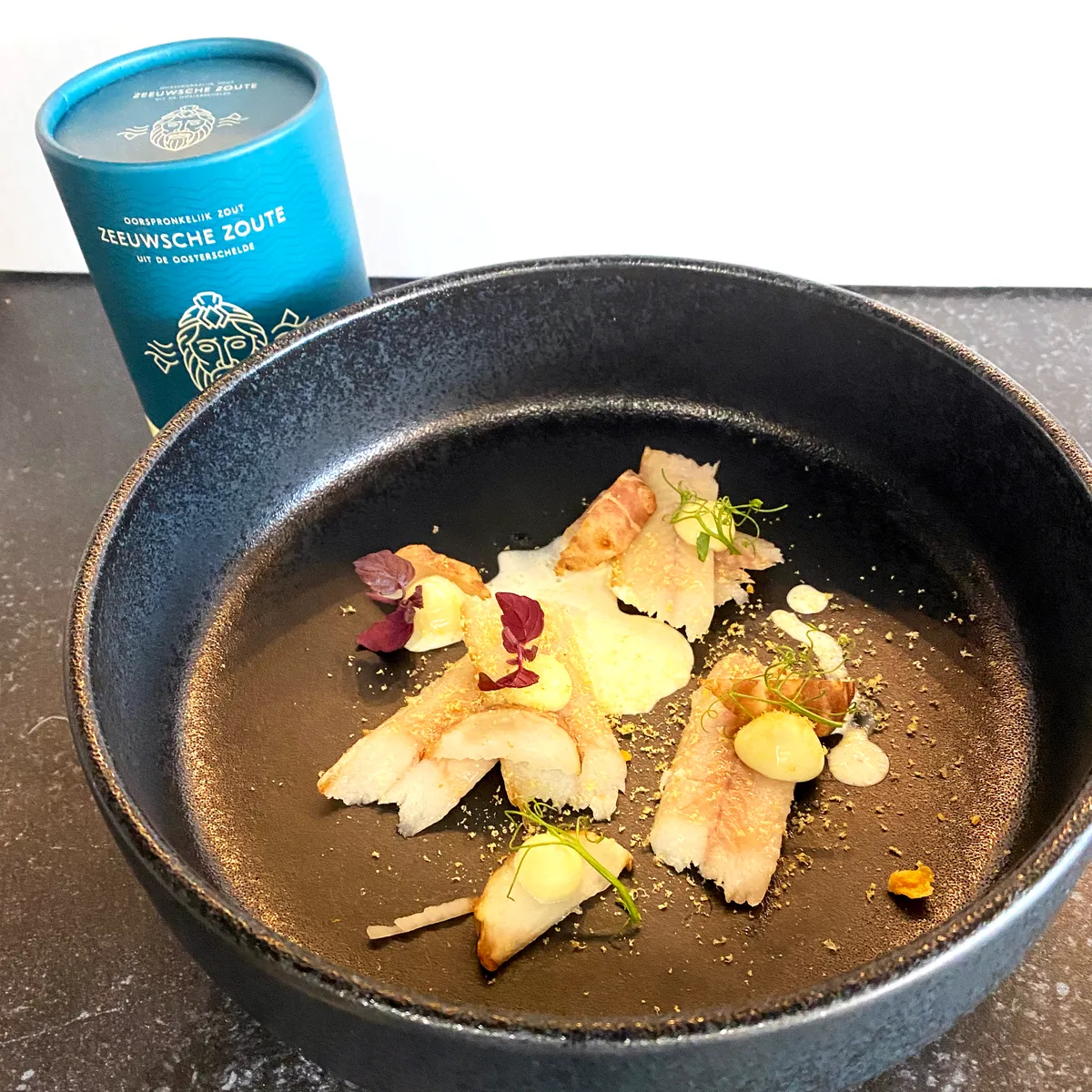 Gerookte paling met aardpeer en Zeekraalzout - Lekker