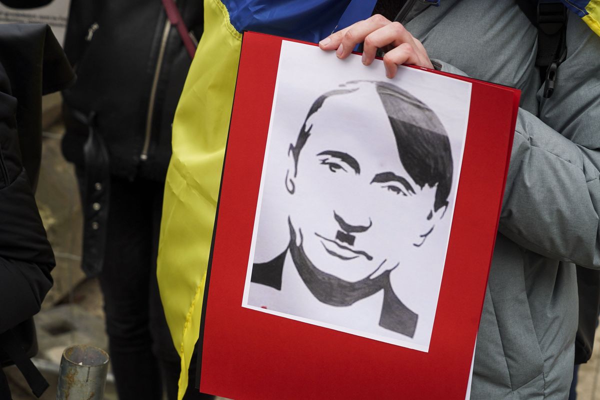 Luuk Koelman: 'De EU weet het zeker: Poetin is Hitler, en met Hitler ...