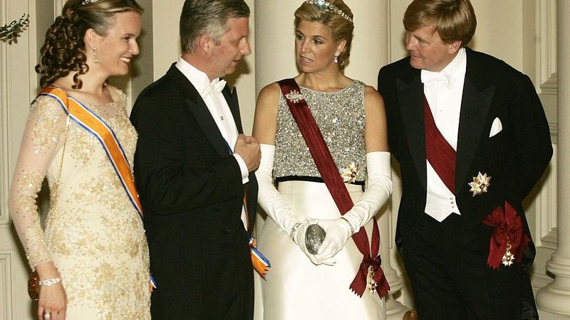 Josine van Modekoningin Máxima over de comeback van de operahandschoen ...