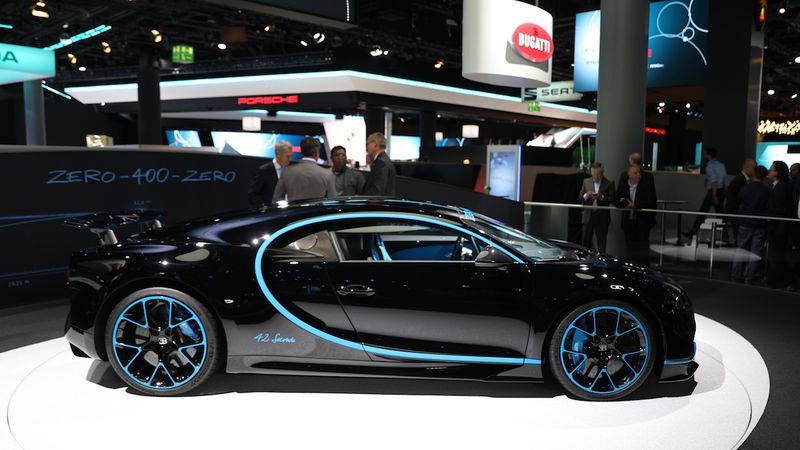 AANSCHOUW. Bugatti's recordbrekende Chiron | Autobahn