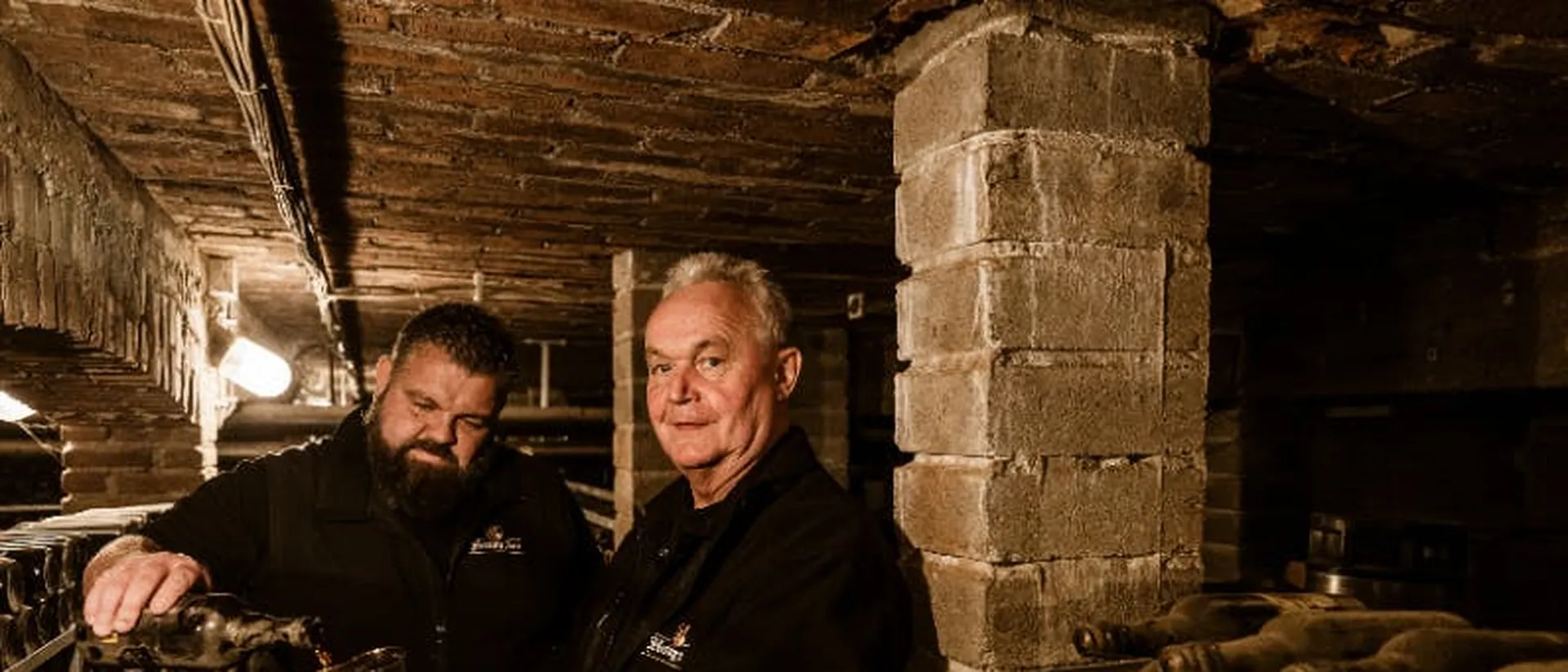 Proosten met meesterbrouwer Gerard van den Broek | Panorama